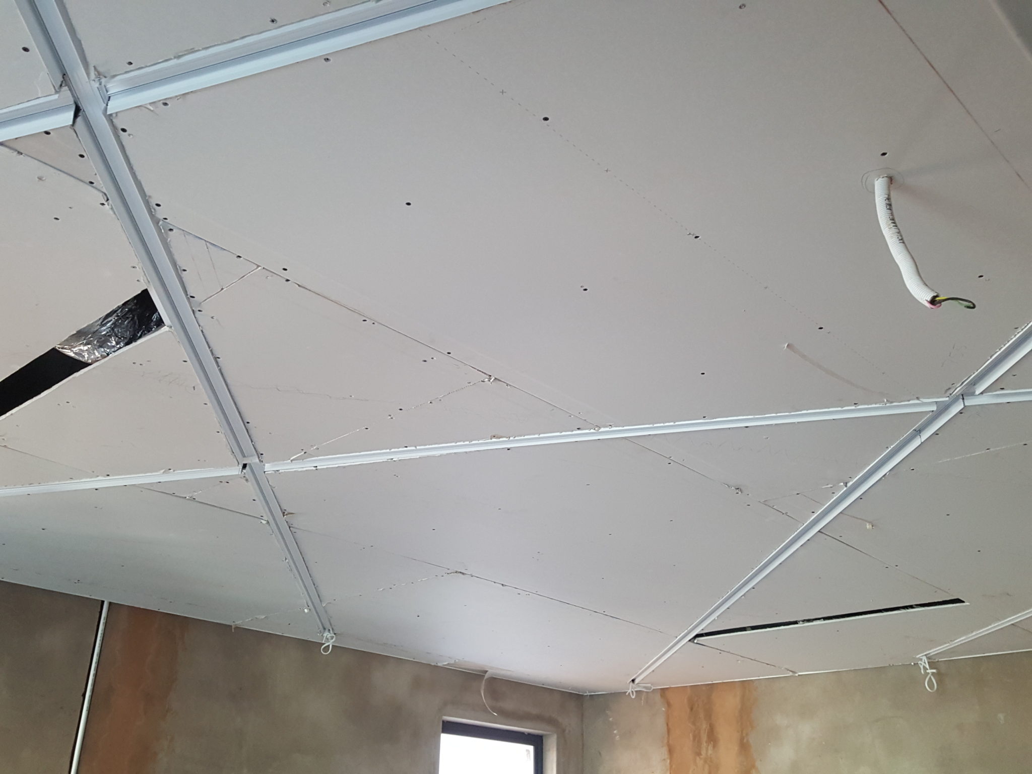 Strip lighting design to suspended ceiling – Ceilings and Partitions Durban